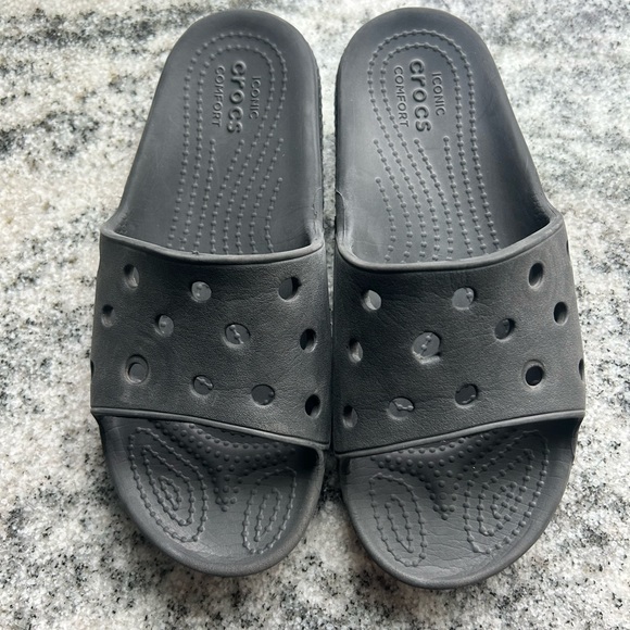 CROCS | Shoes | Crocs Slides Sandals Size 2 J2 Boys Kids | Poshmark